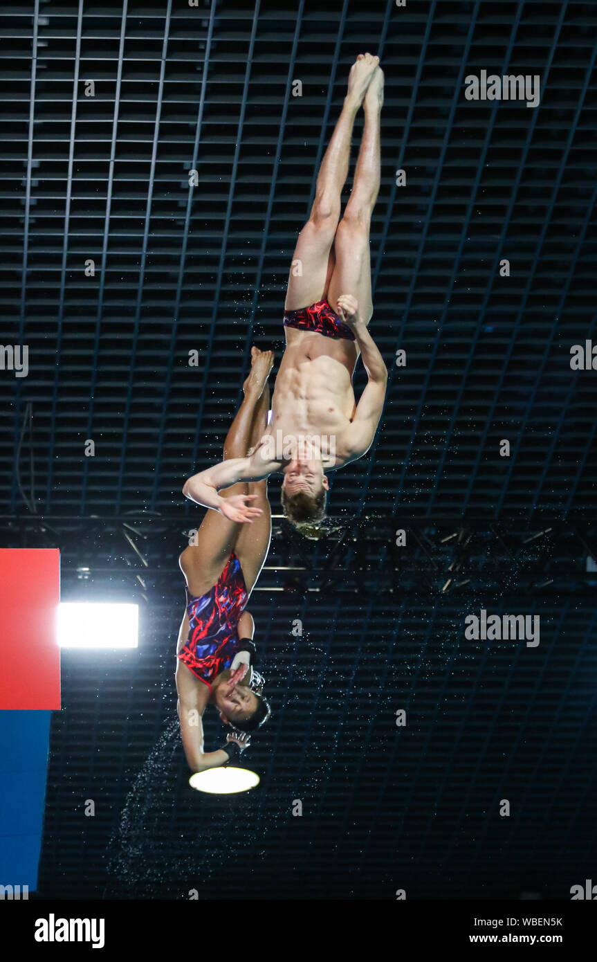 Olympic diver noah williams hi-res stock photography and images - Alamy
