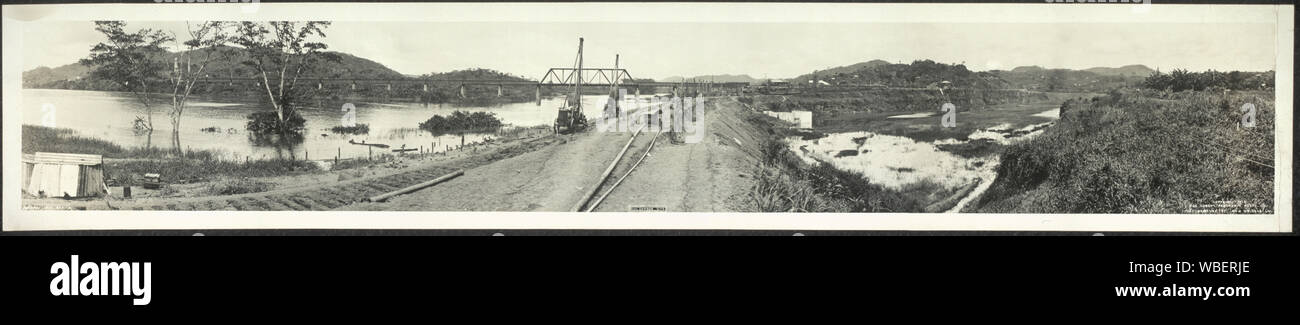 Gamboa dike hi-res stock photography and images - Alamy