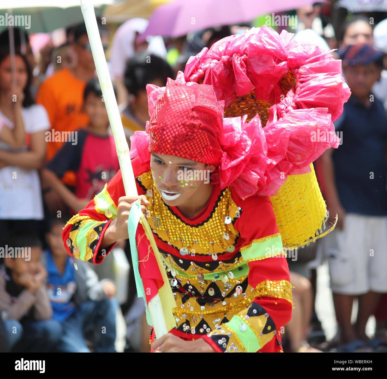 Philippine costume costumes hi-res stock photography and images - Alamy