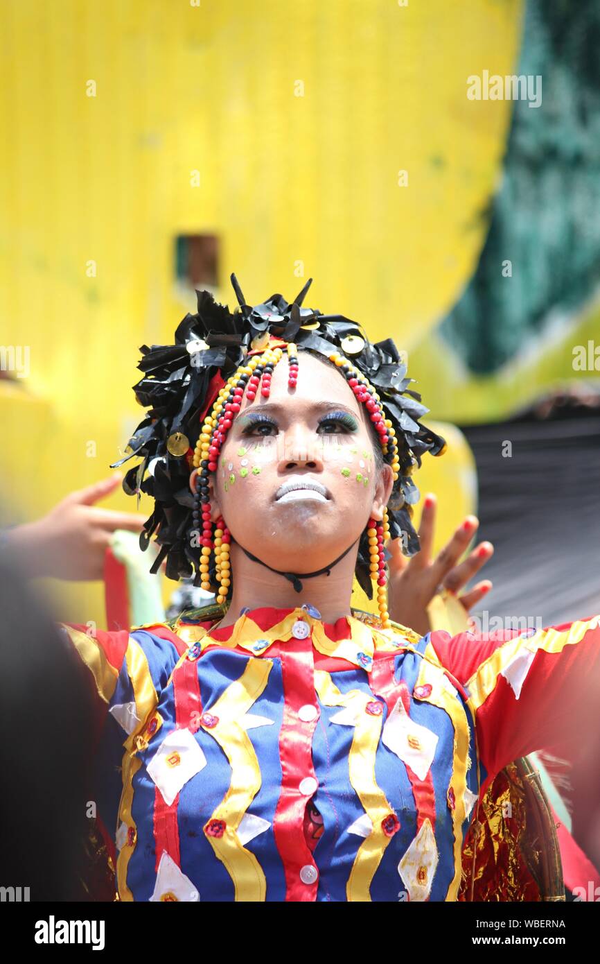 Philippine costume costumes hi-res stock photography and images - Alamy