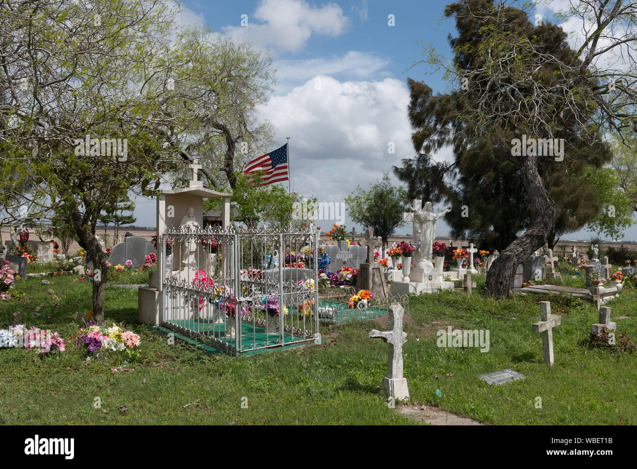 Garcia Cemetery, a small, country cemetery near the little settlement ...