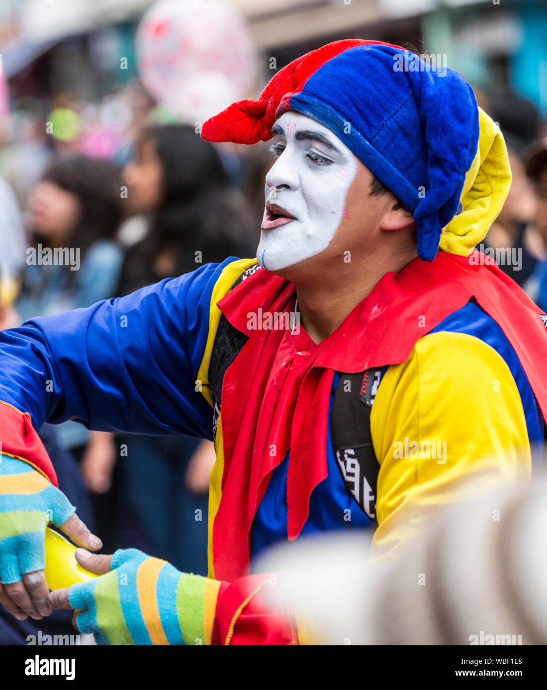 Ecuador people face paint hi-res stock photography and images - Alamy