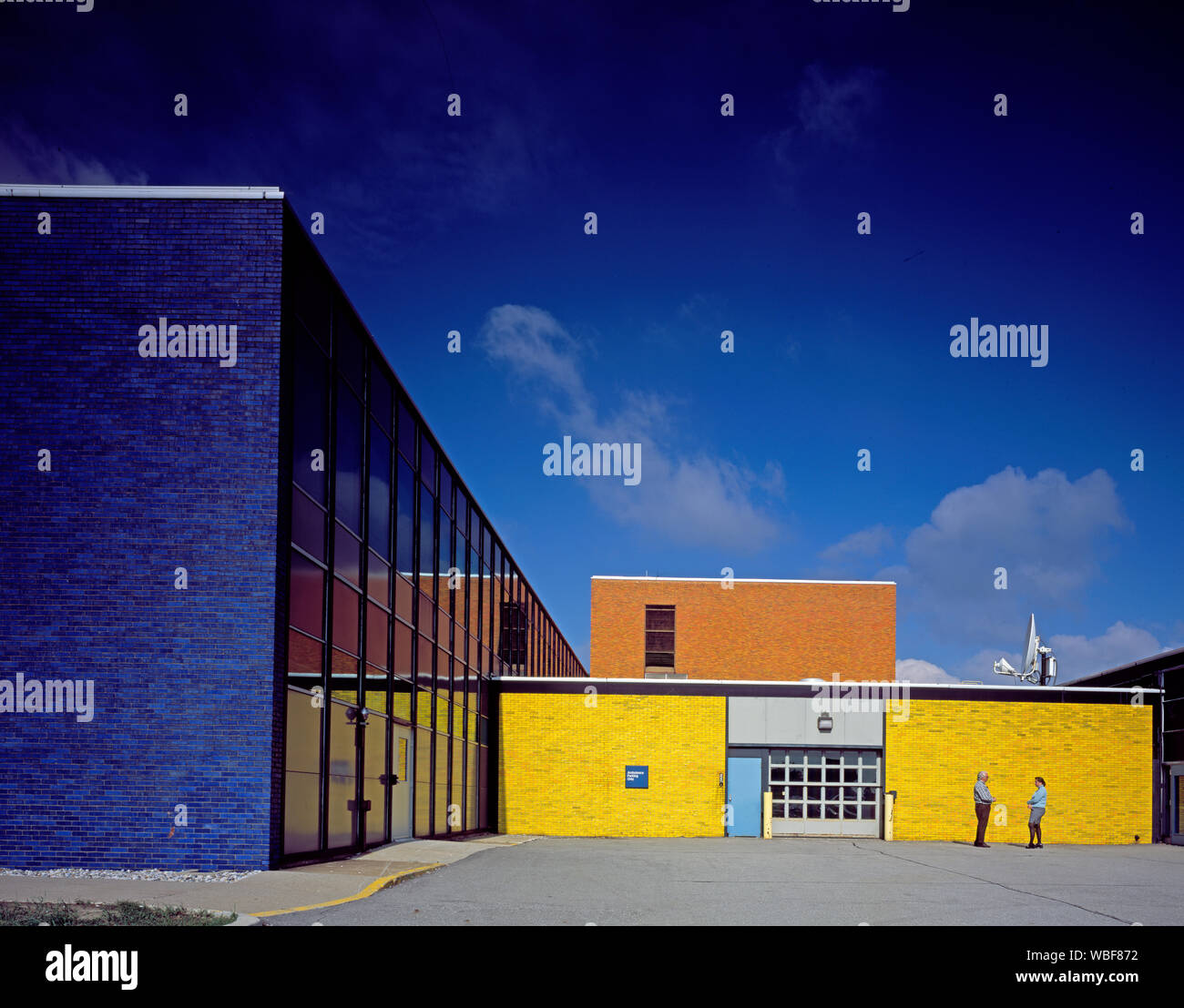 General motors technical center hi-res stock photography and images - Alamy