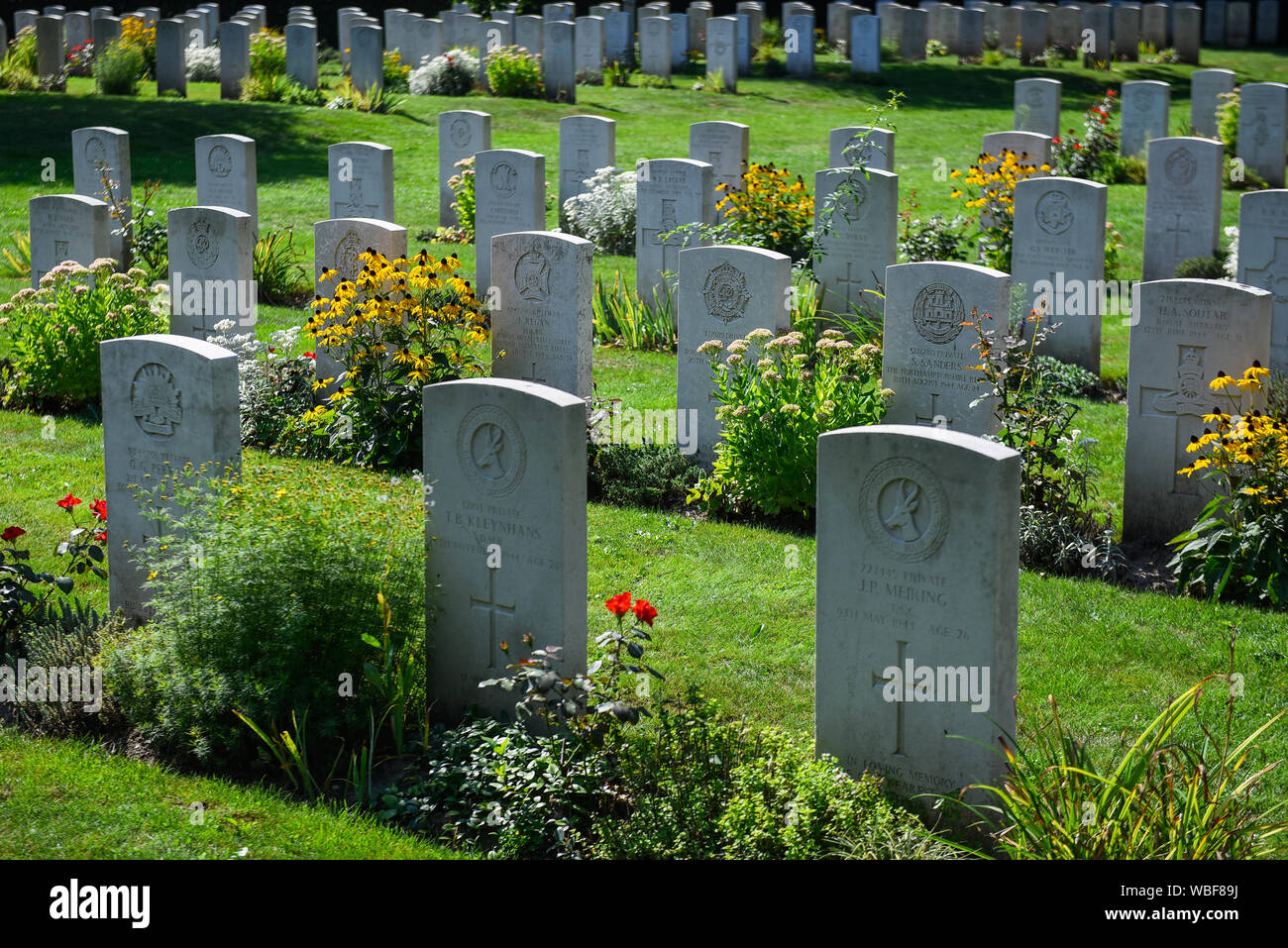 Tombstones of British, New Zealand, Australian and South African ...