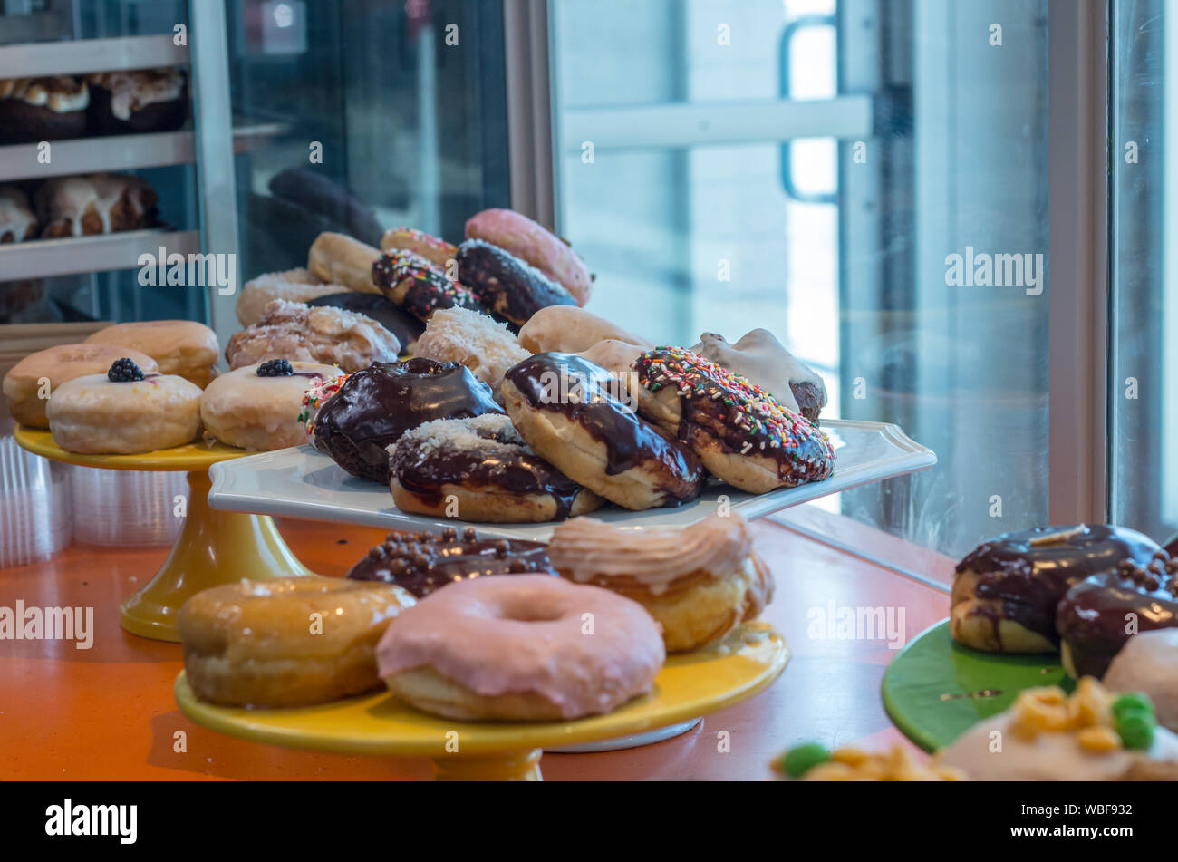Sweet strawberry glazed donuts hi-res stock photography and images - Alamy
