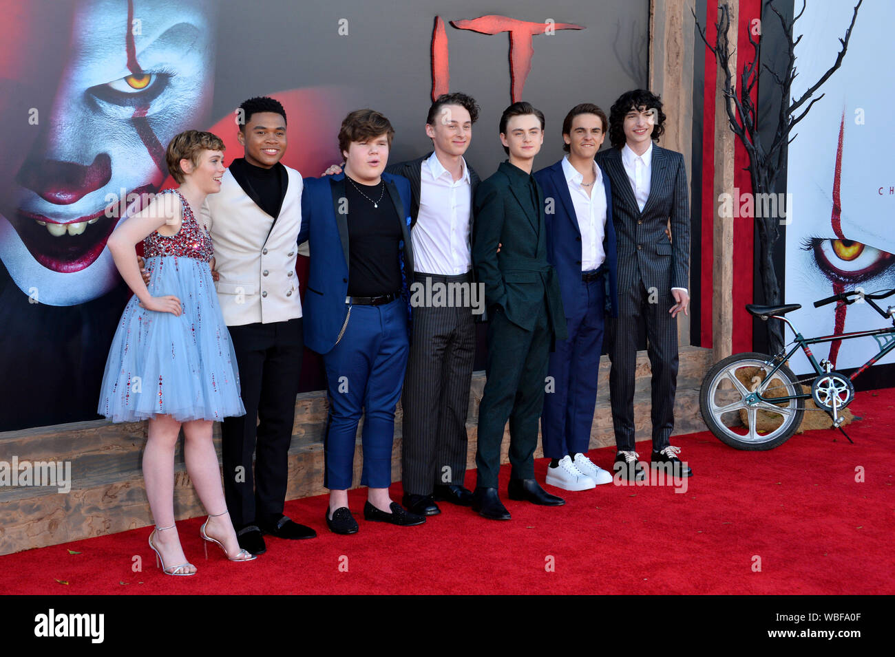 Finn wolfhard it chapter two hi-res stock photography and images - Alamy