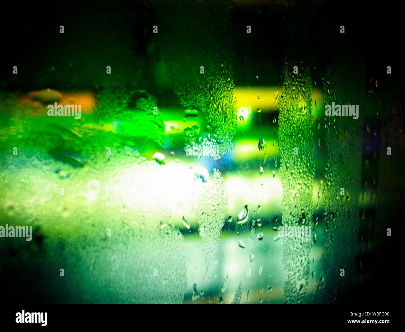 Condensed glass window close up hi-res stock photography and images - Alamy