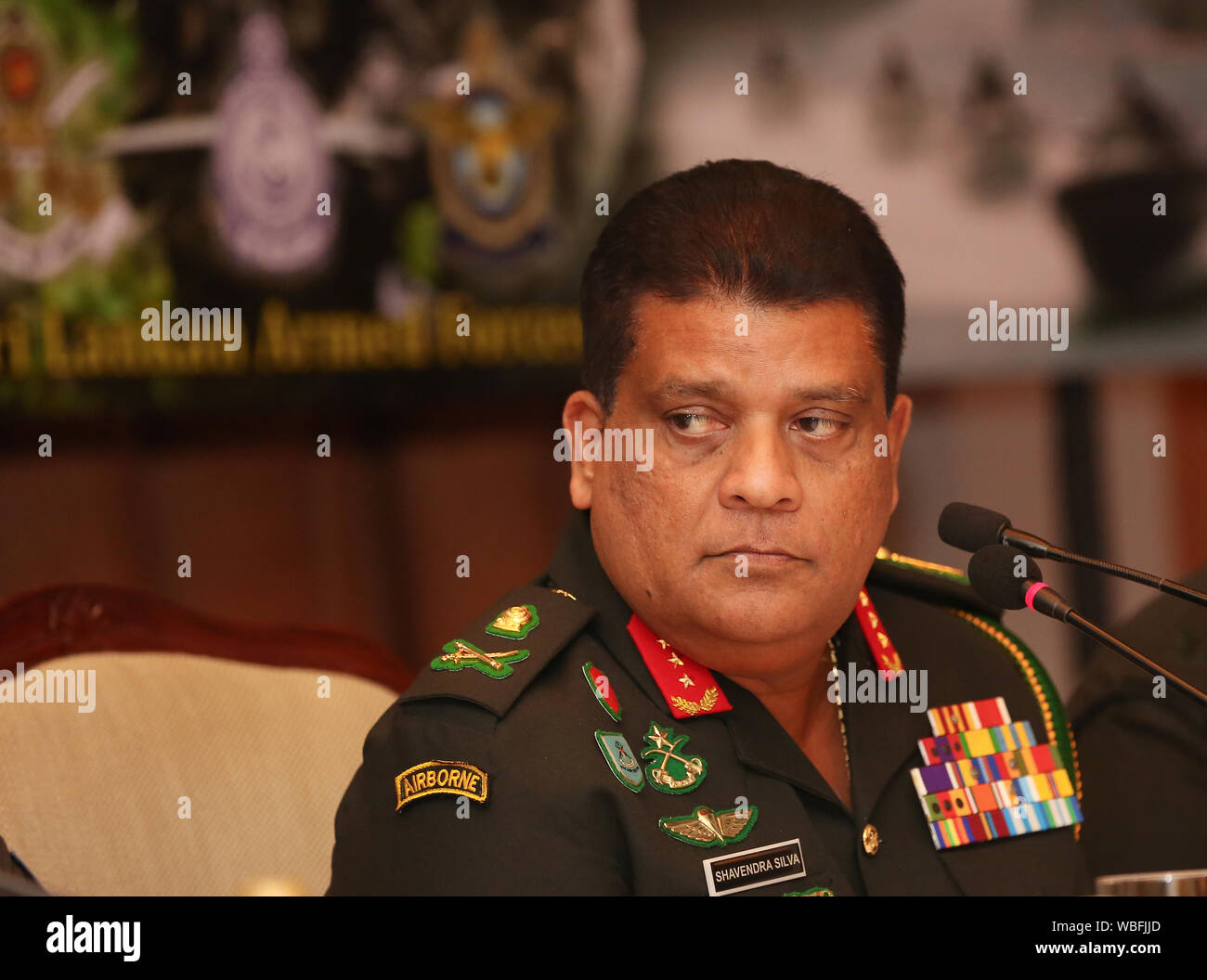 Sri lanka army commander lt hi-res stock photography and images - Alamy