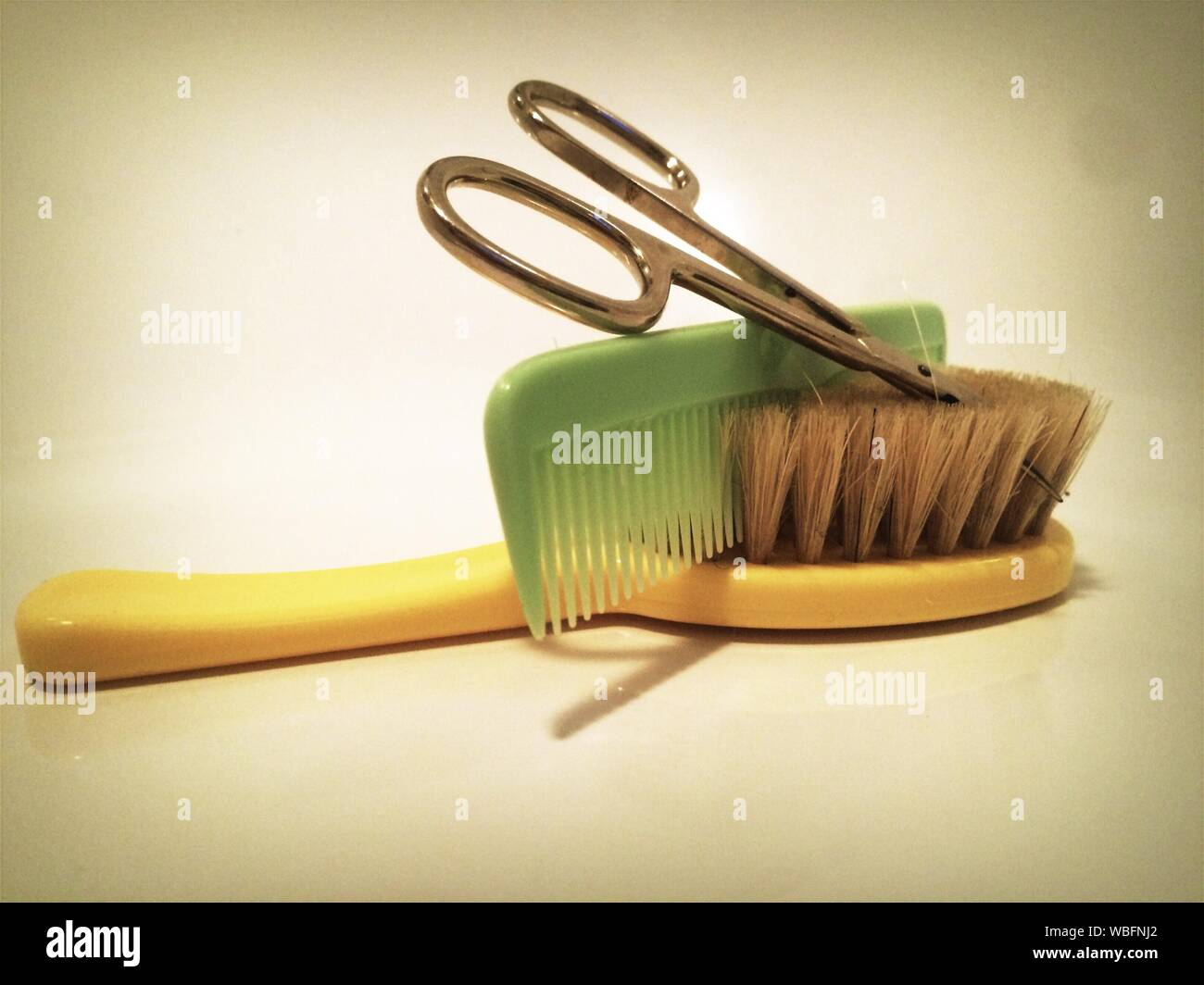 Close up hair brush hi-res stock photography and images - Alamy