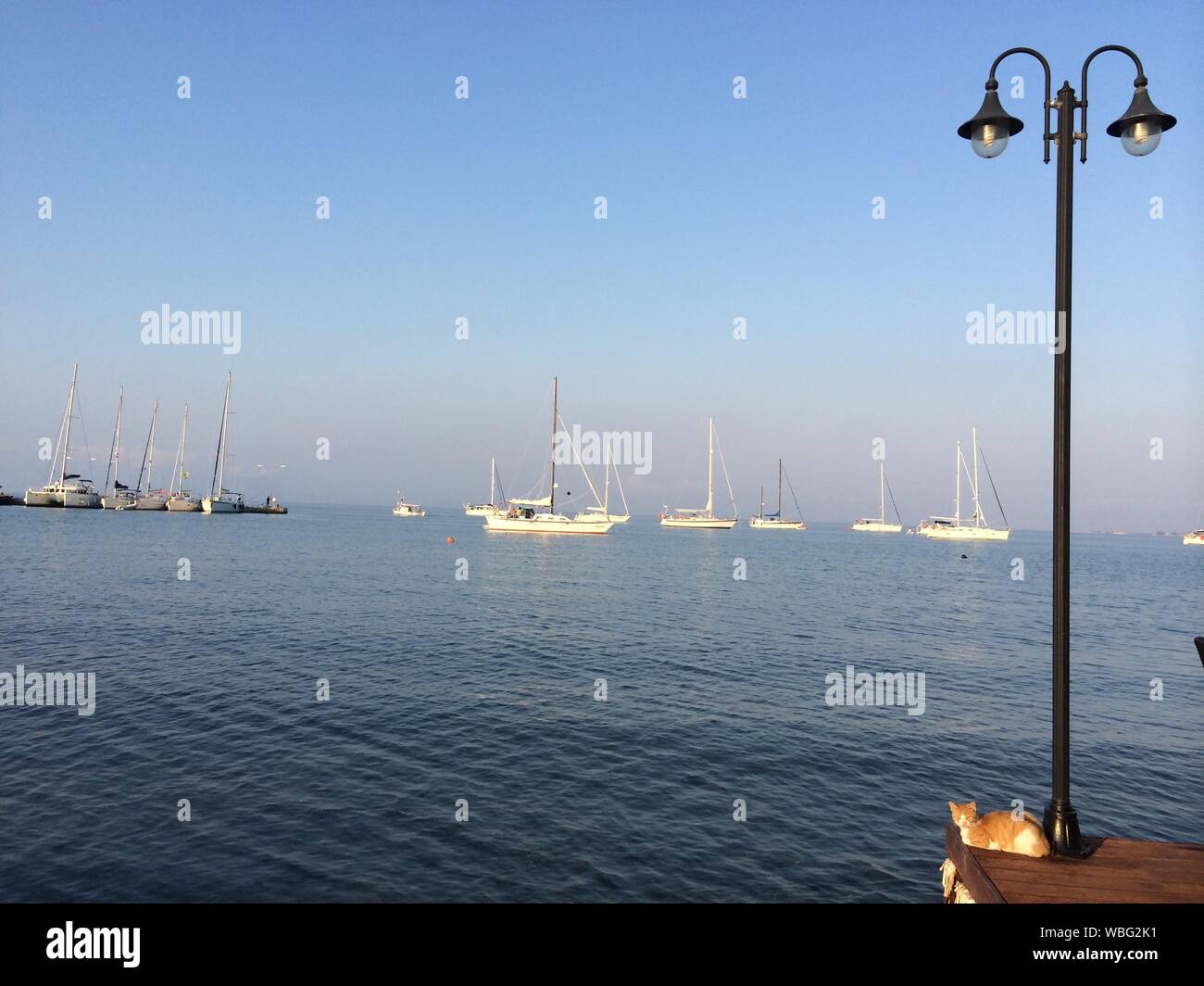 The seaside scenery hi-res stock photography and images - Alamy