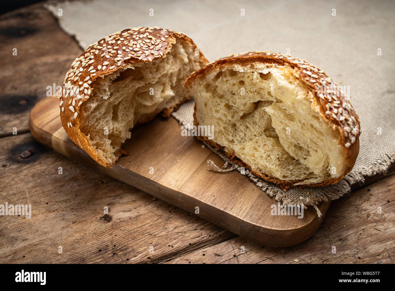 Round bun hi-res stock photography and images - Alamy
