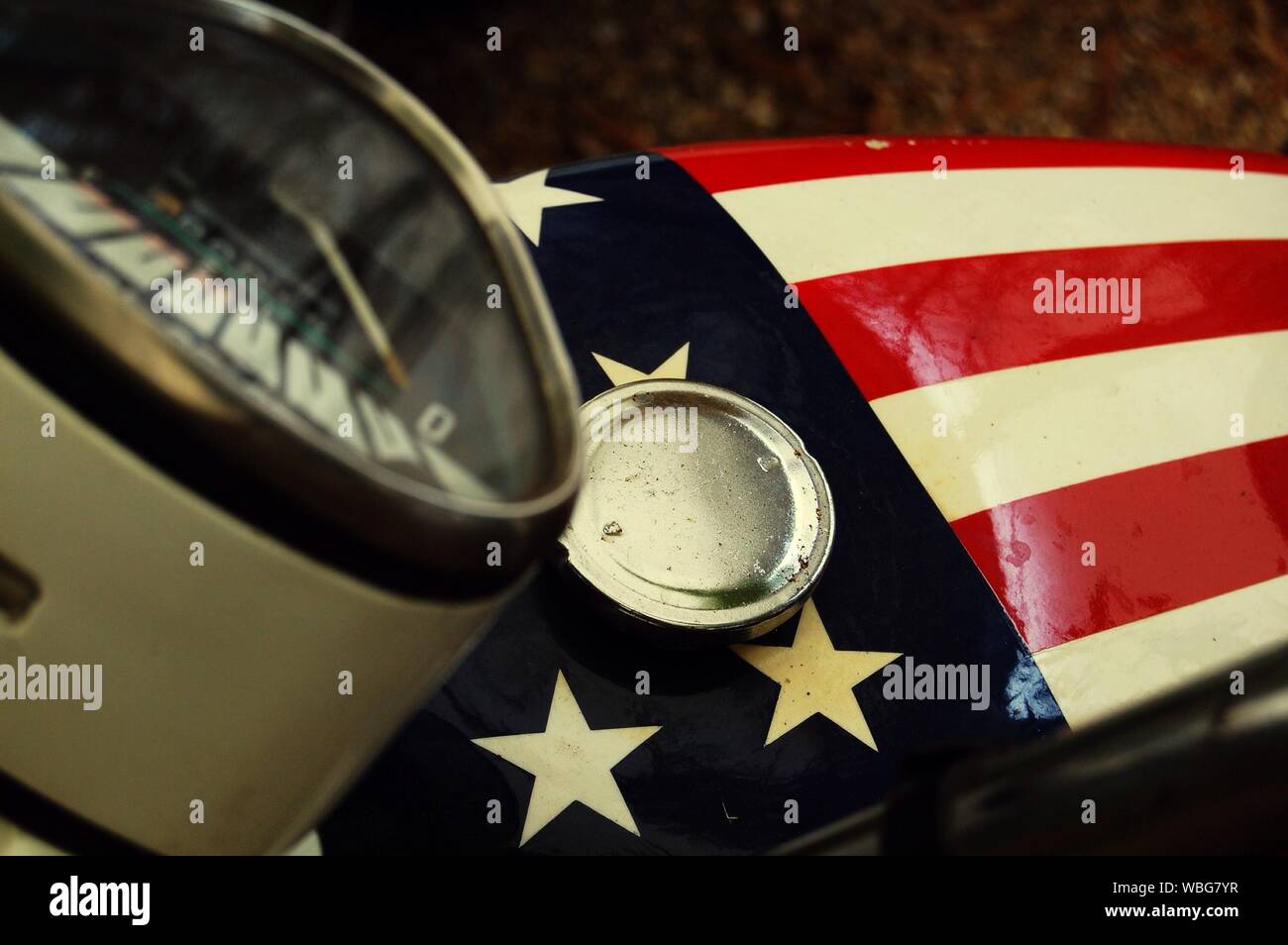 Motorcycle and american flag hi-res stock photography and images - Alamy