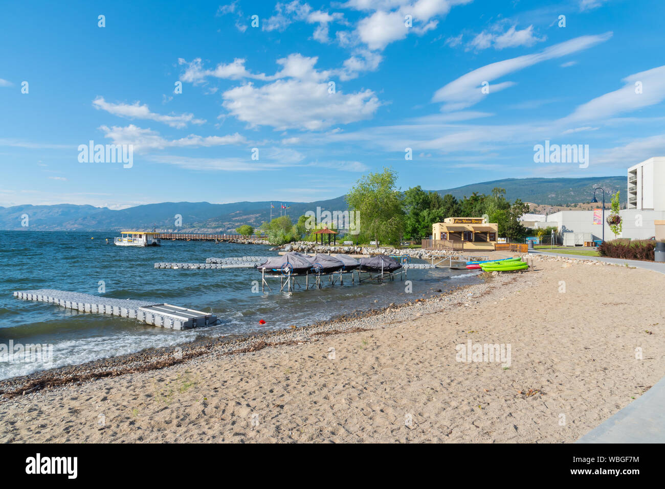 Penticton lakeside resort hi-res stock photography and images - Alamy