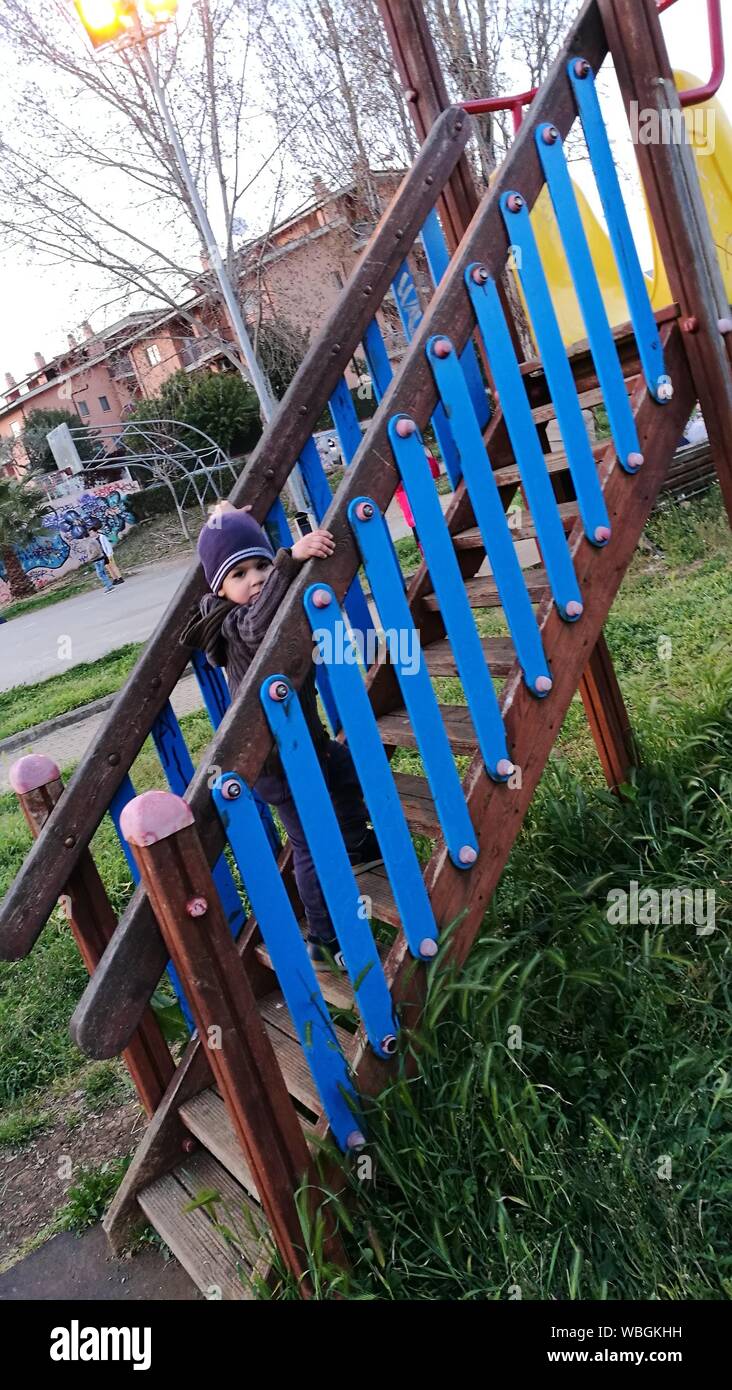 Climbing slide hi-res stock photography and images - Alamy