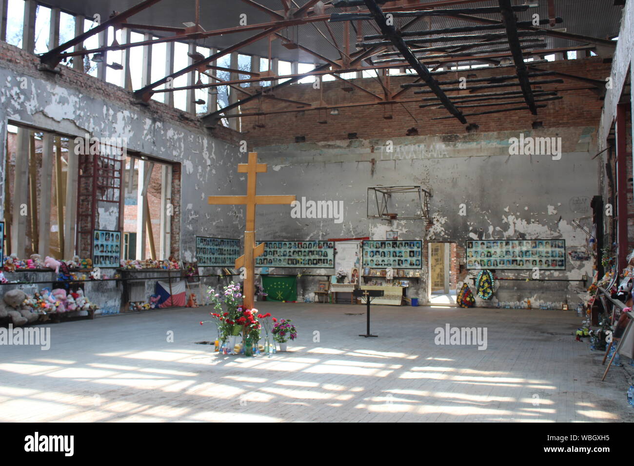 Beslan school hi-res stock photography and images - Alamy