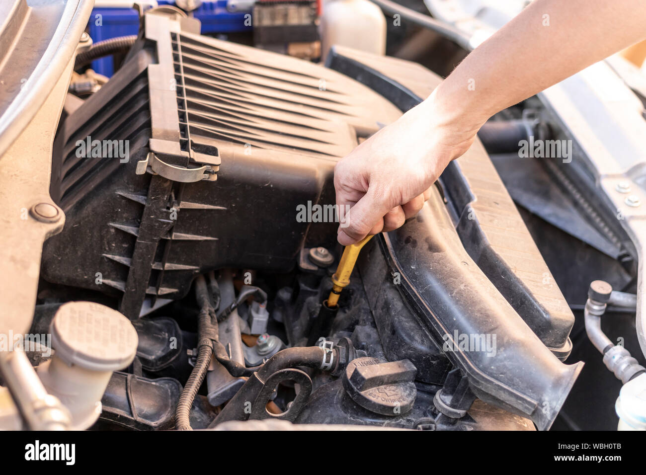 Mechanic worker checking work hi-res stock photography and images - Alamy