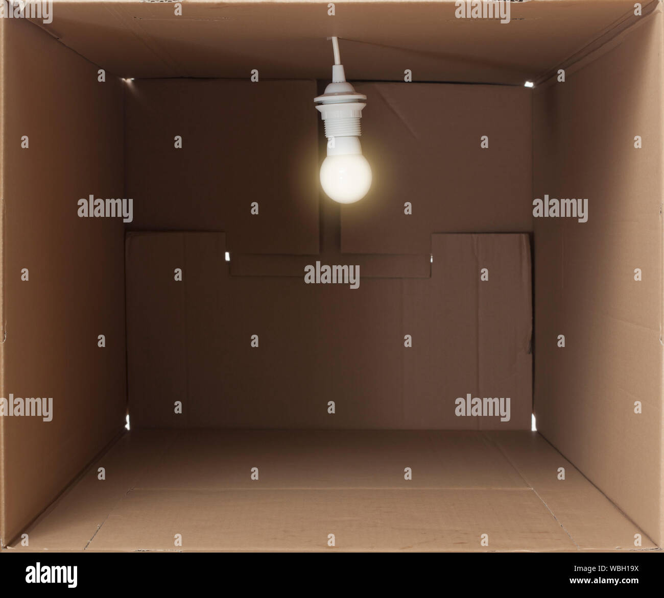 Light cardboard hi-res stock photography and images - Alamy