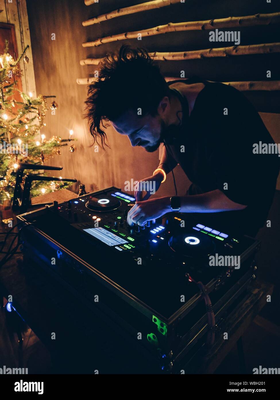 Christmas dj music hi-res stock photography and images - Alamy