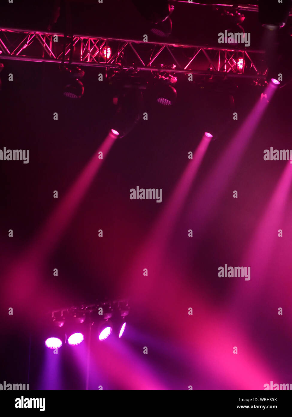Spotlights hi-res stock photography and images - Alamy