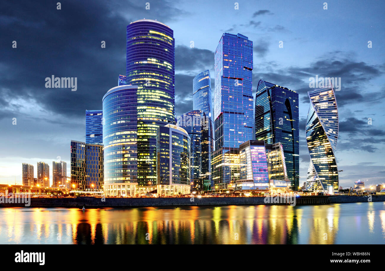 Moscow skyline night hi-res stock photography and images - Alamy