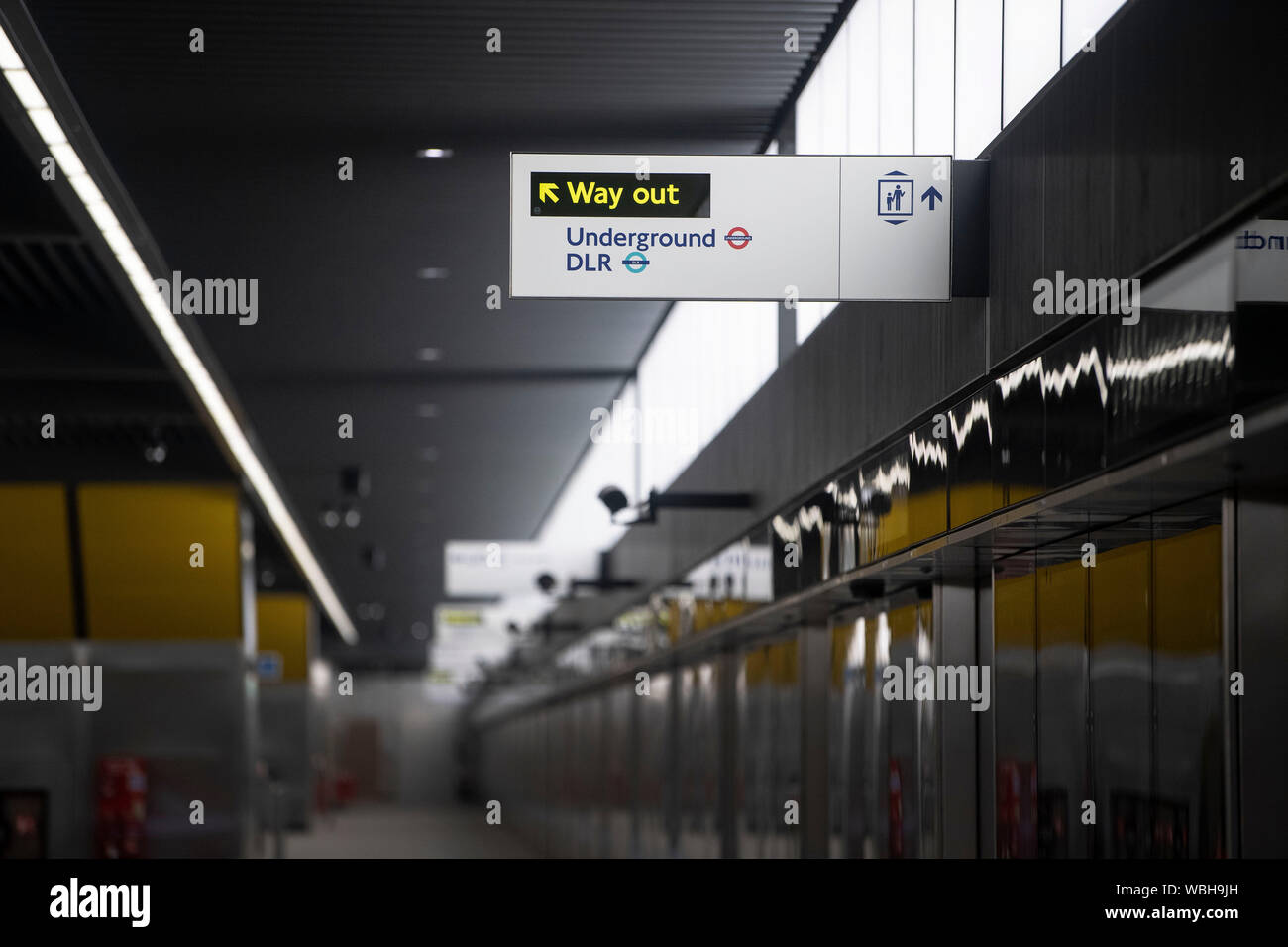 One of the platforms for the new Elizabeth Line at Canary Wharf station ...