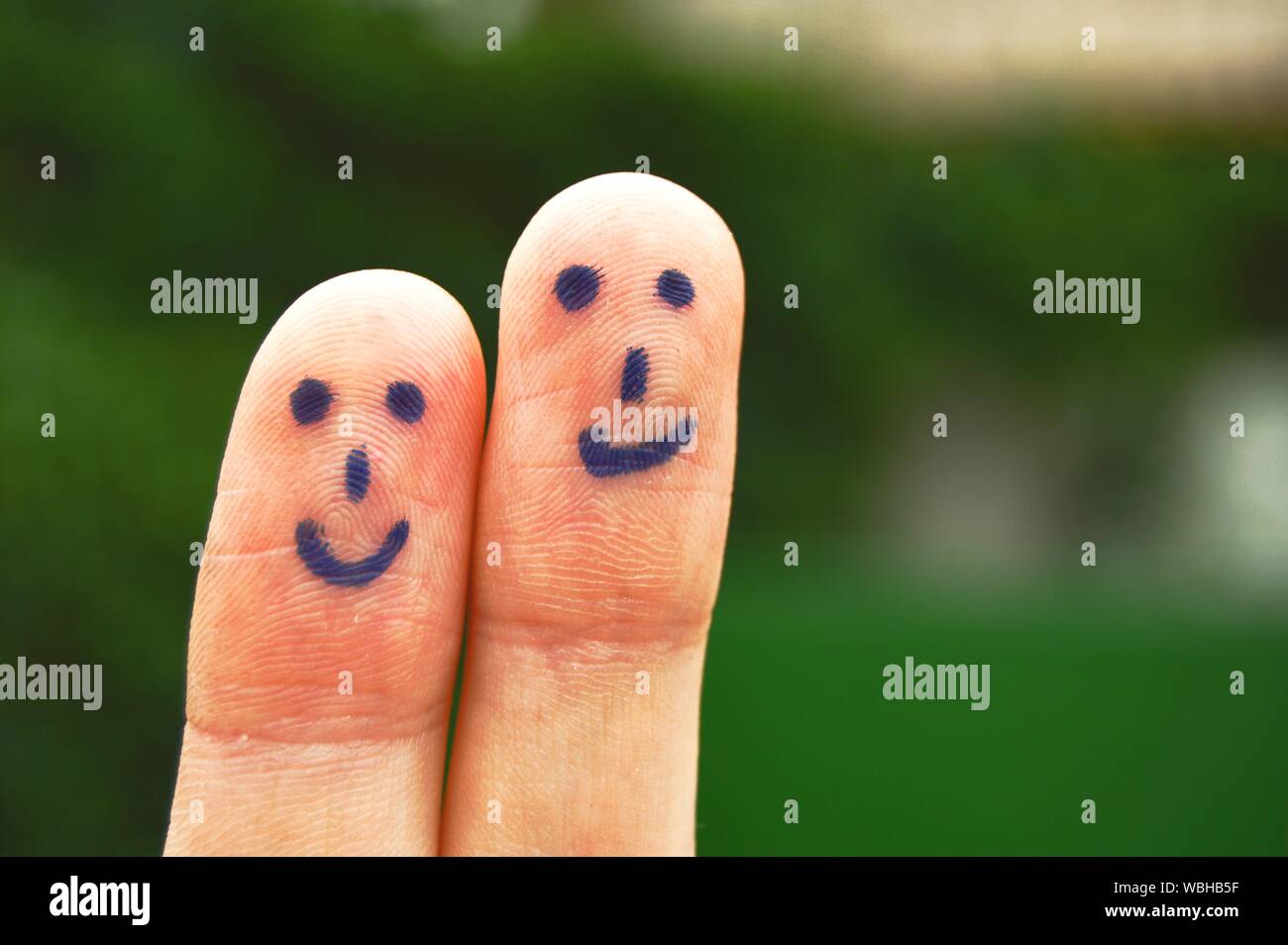 Hand and fingers on face hi-res stock photography and images - Alamy