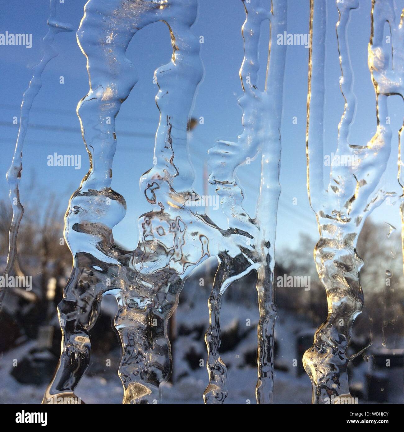 Frost covered rocks hi-res stock photography and images - Alamy