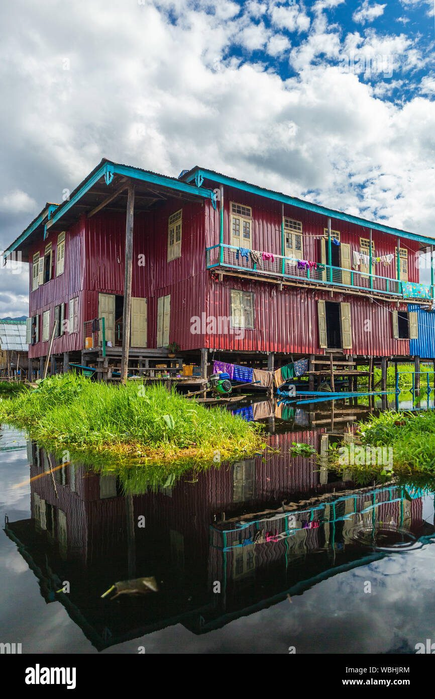 Houses on stilts in the floating villages of Inle Lake, Myanmar Stock ...