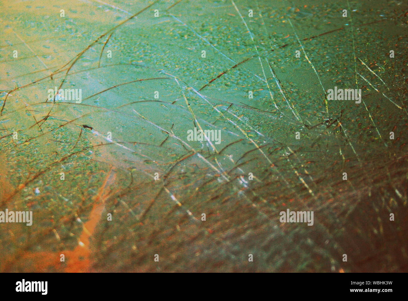 Water breaking glass hi-res stock photography and images - Alamy