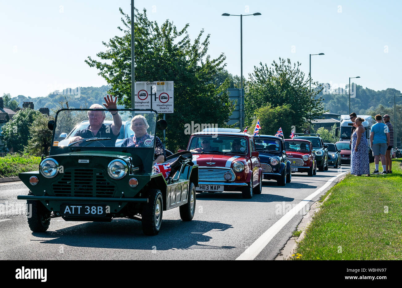 Classic mini clubman estate hi-res stock photography and images - Alamy