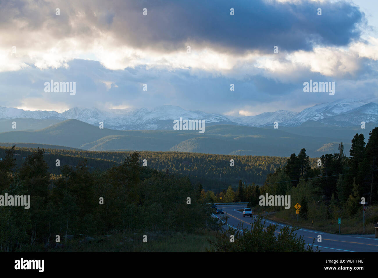 Snow covered mountains in the Mummy Range Rocky Mountain National Park ...