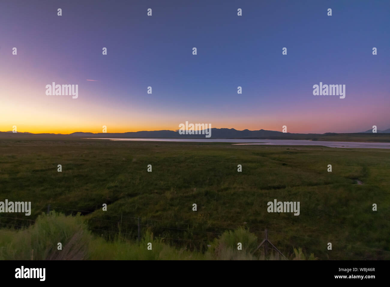 Crowley lake mammoth hi-res stock photography and images - Alamy