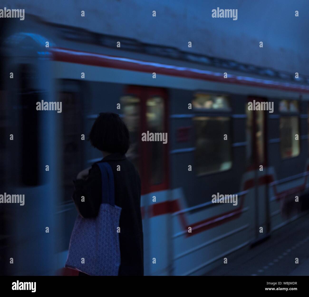 Front view of train hi-res stock photography and images - Alamy