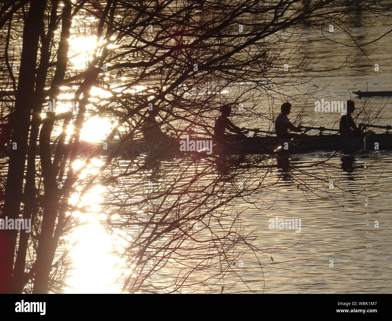 Rowboat and river hi-res stock photography and images - Alamy