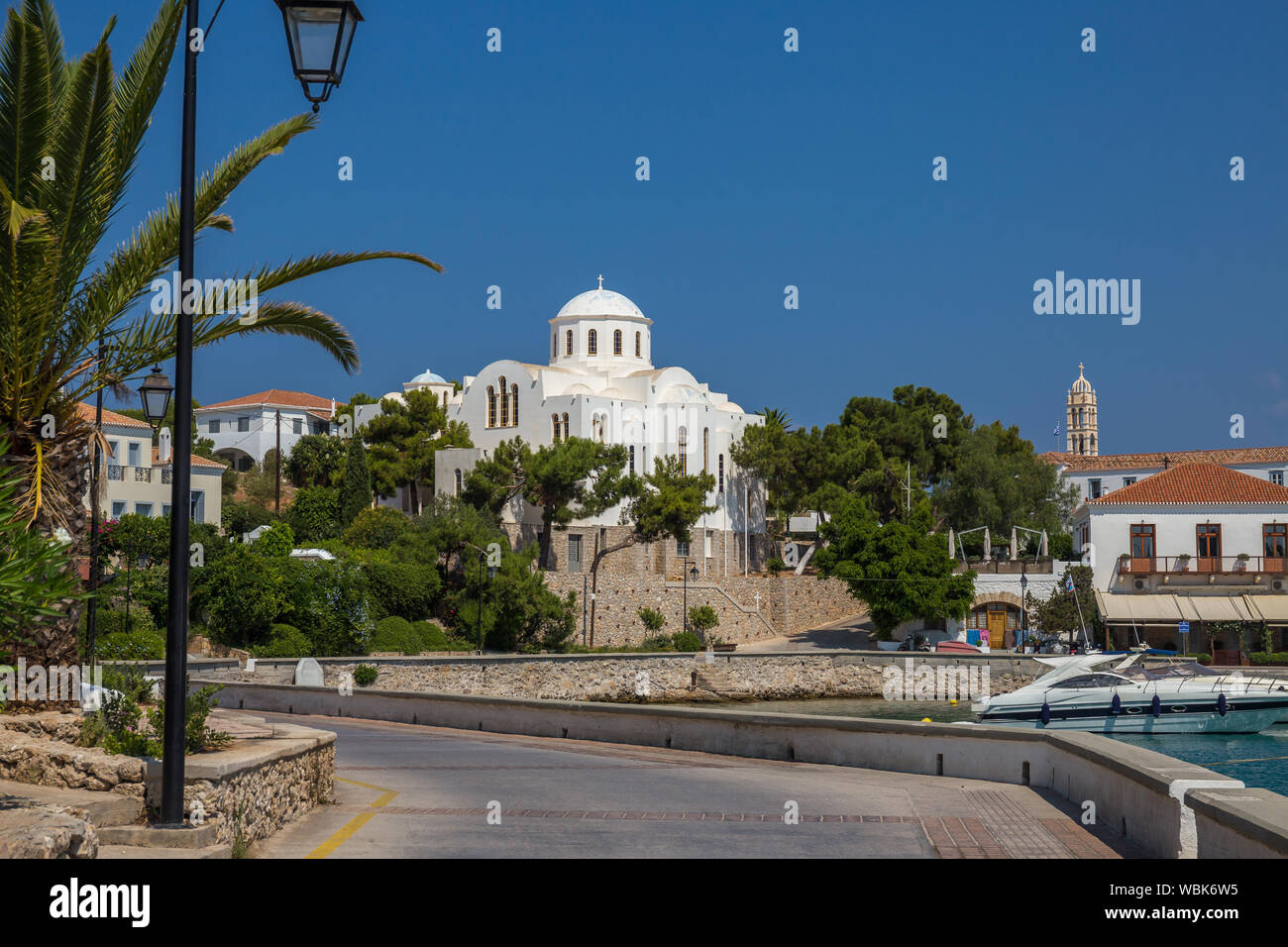 Spetses church hi-res stock photography and images - Alamy