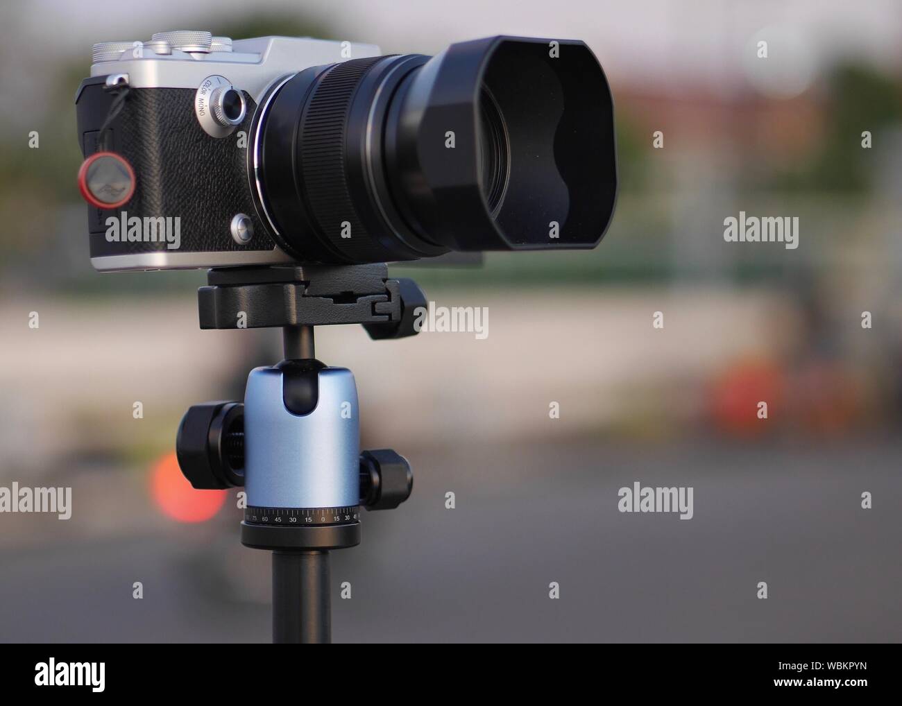 Camera stand hi-res stock photography and images - Alamy