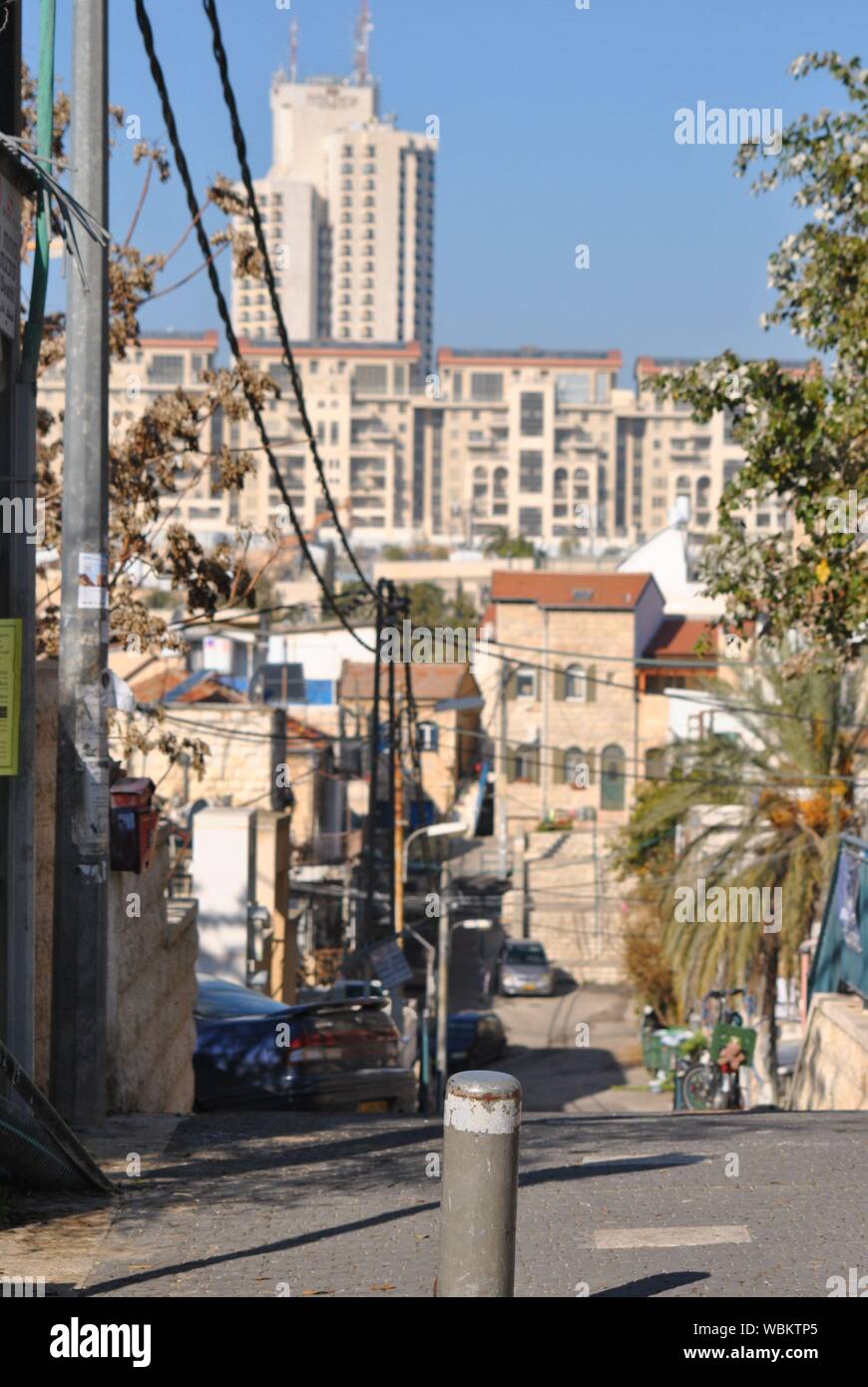 Electricity in city hi-res stock photography and images - Alamy