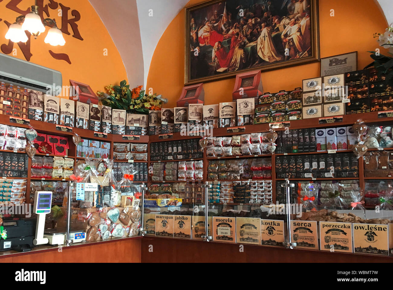 Shop with the traditional Toruner Gingerbread Pierniki in Torun ...