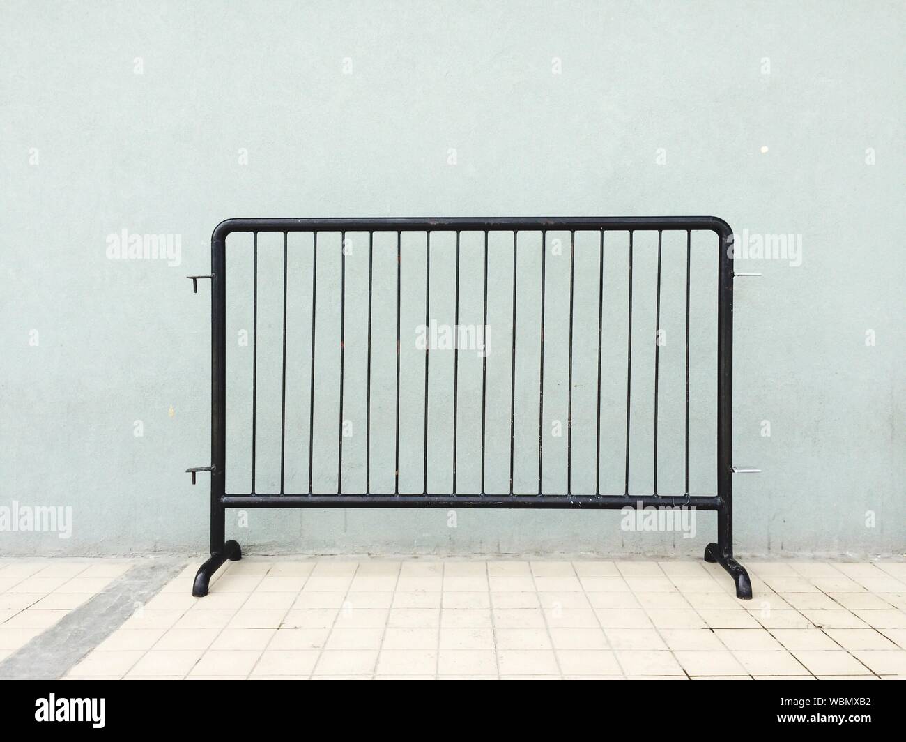 Barricade footpath barricade hi-res stock photography and images - Alamy