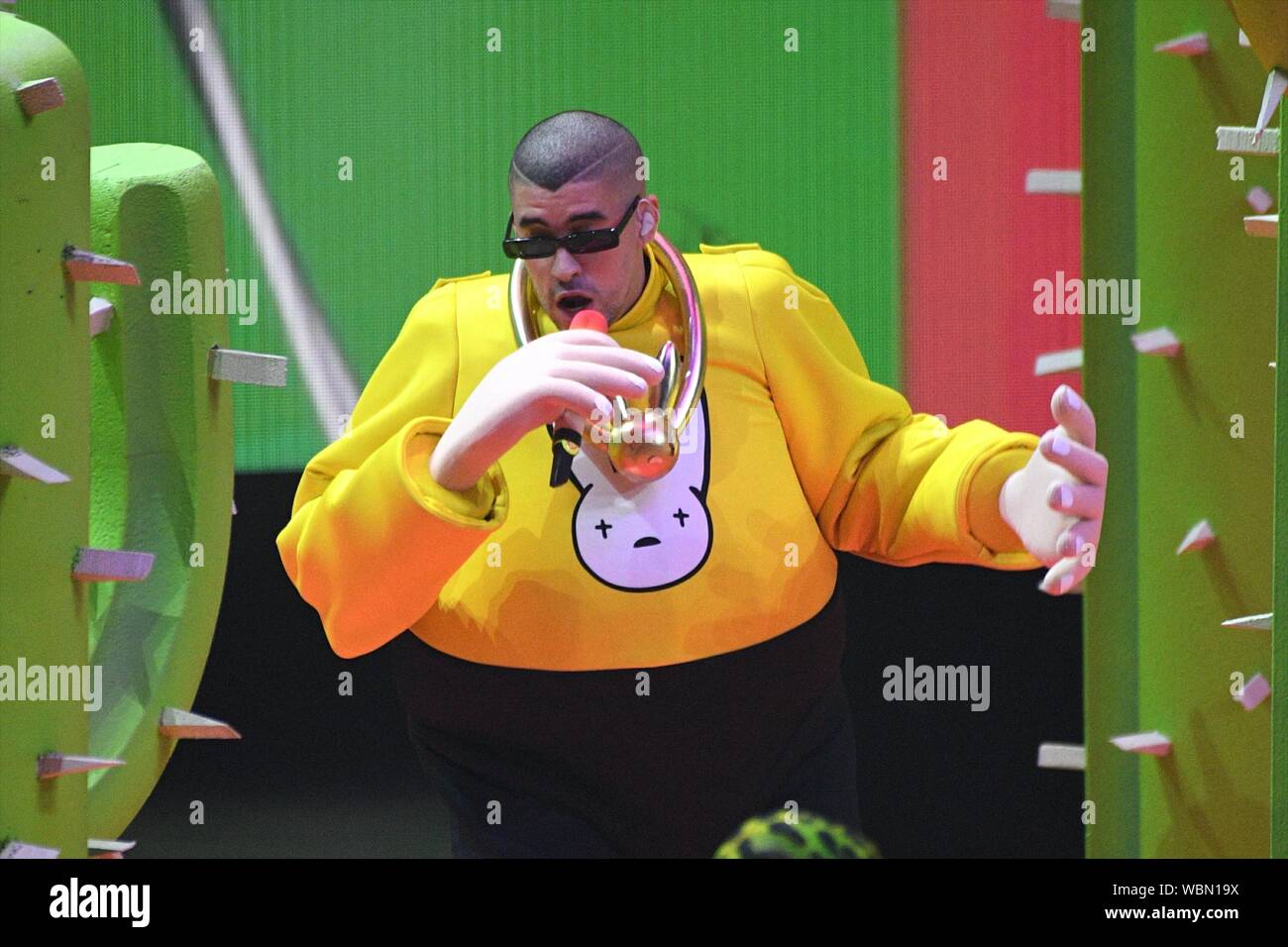 Bad bunny 2019 hi-res stock photography and images - Alamy