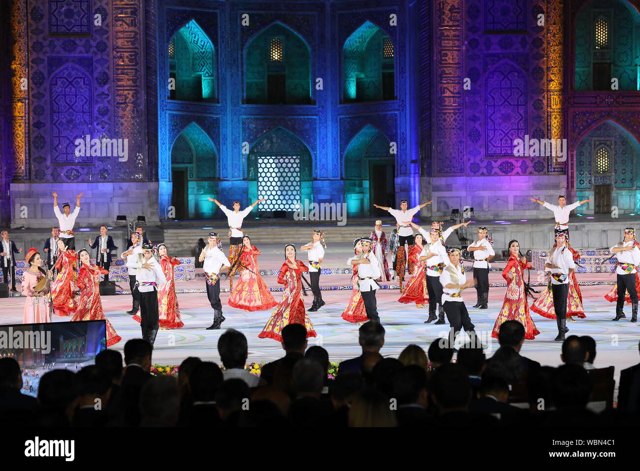 Samarkand, Uzbekistan. 26th Aug, 2019. Actors perform during the ...