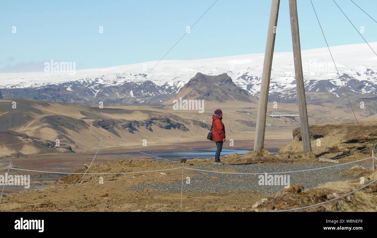 Standing poles hi-res stock photography and images - Alamy
