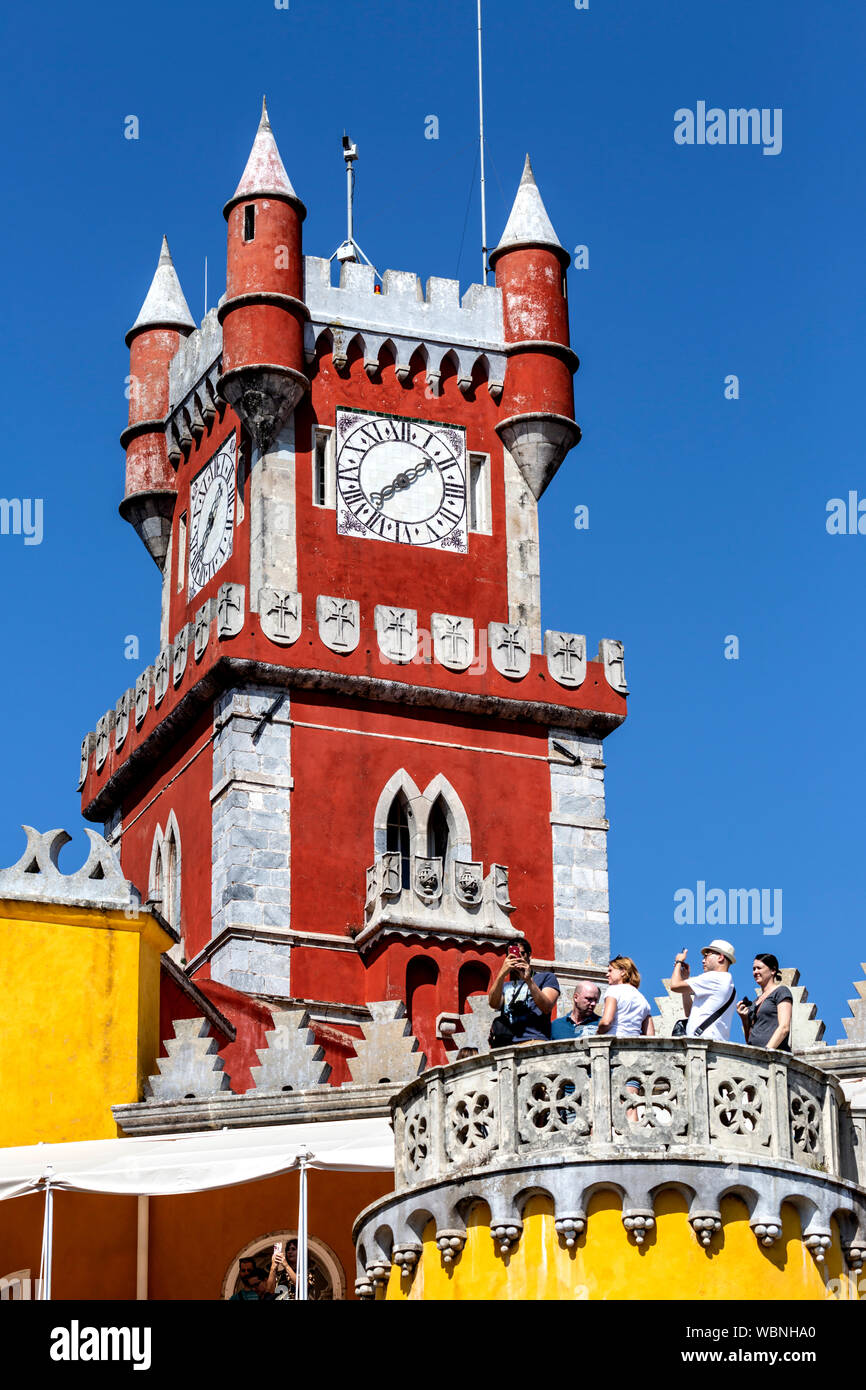Palaces of sintra hi-res stock photography and images - Alamy