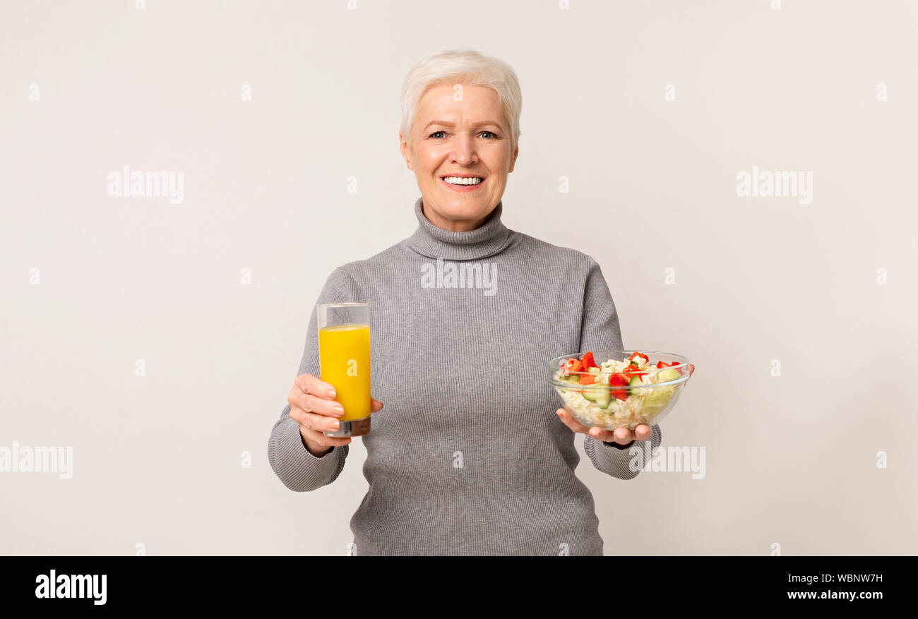 Lady dining hi-res stock photography and images - Alamy