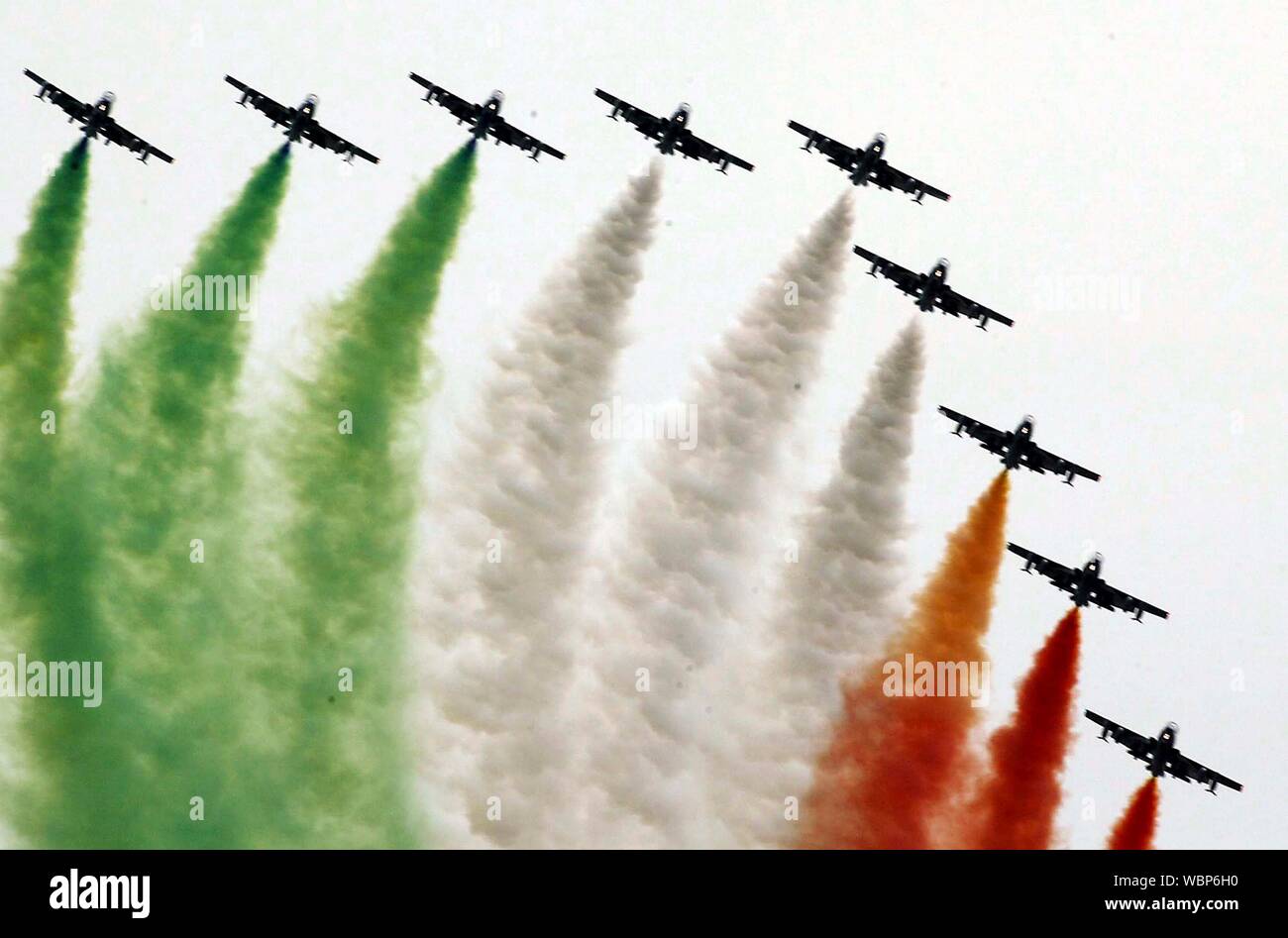 Sports planes hi-res stock photography and images - Alamy