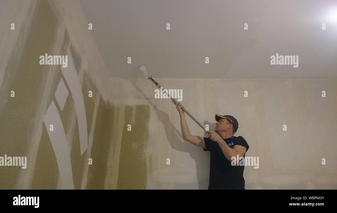 Showcase painting hi-res stock photography and images - Alamy
