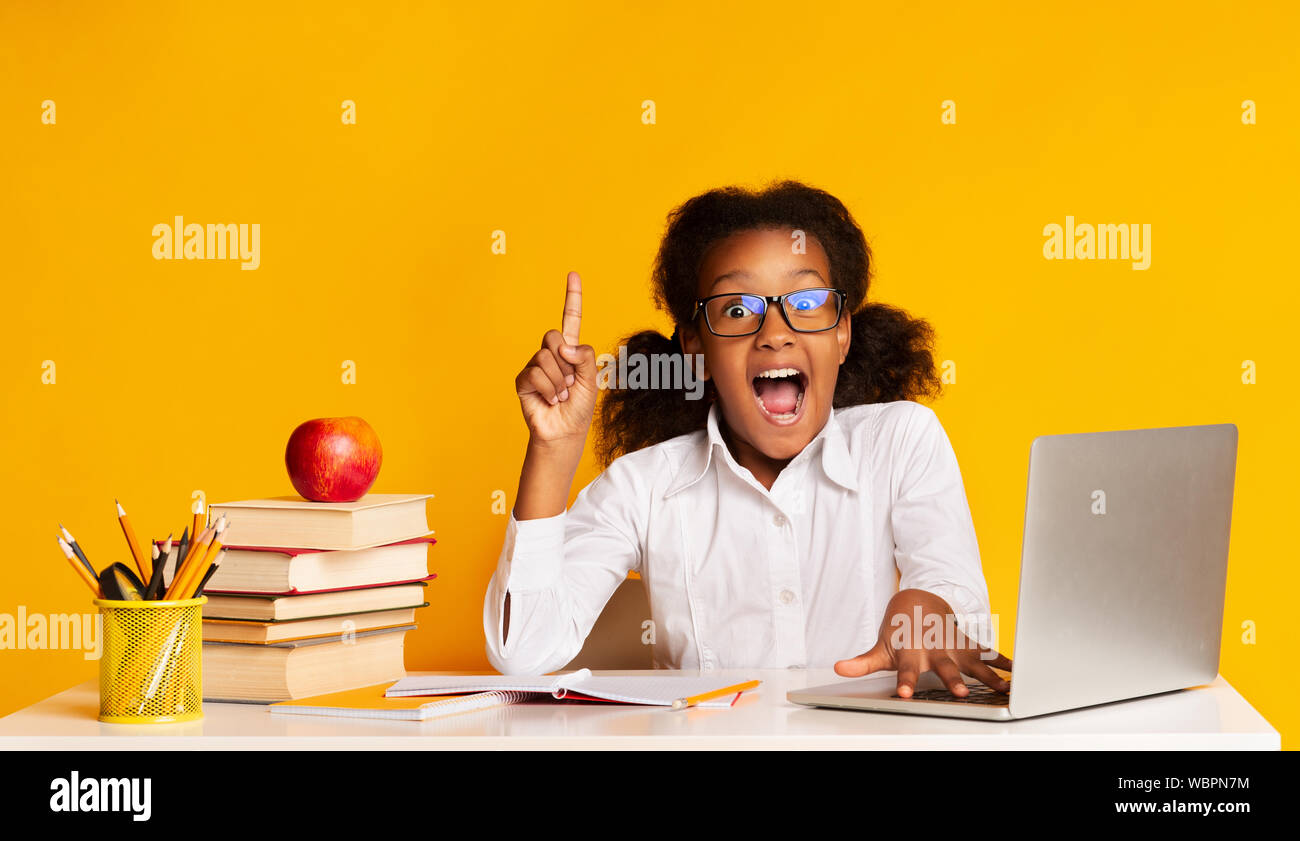 First grade student hi-res stock photography and images - Alamy