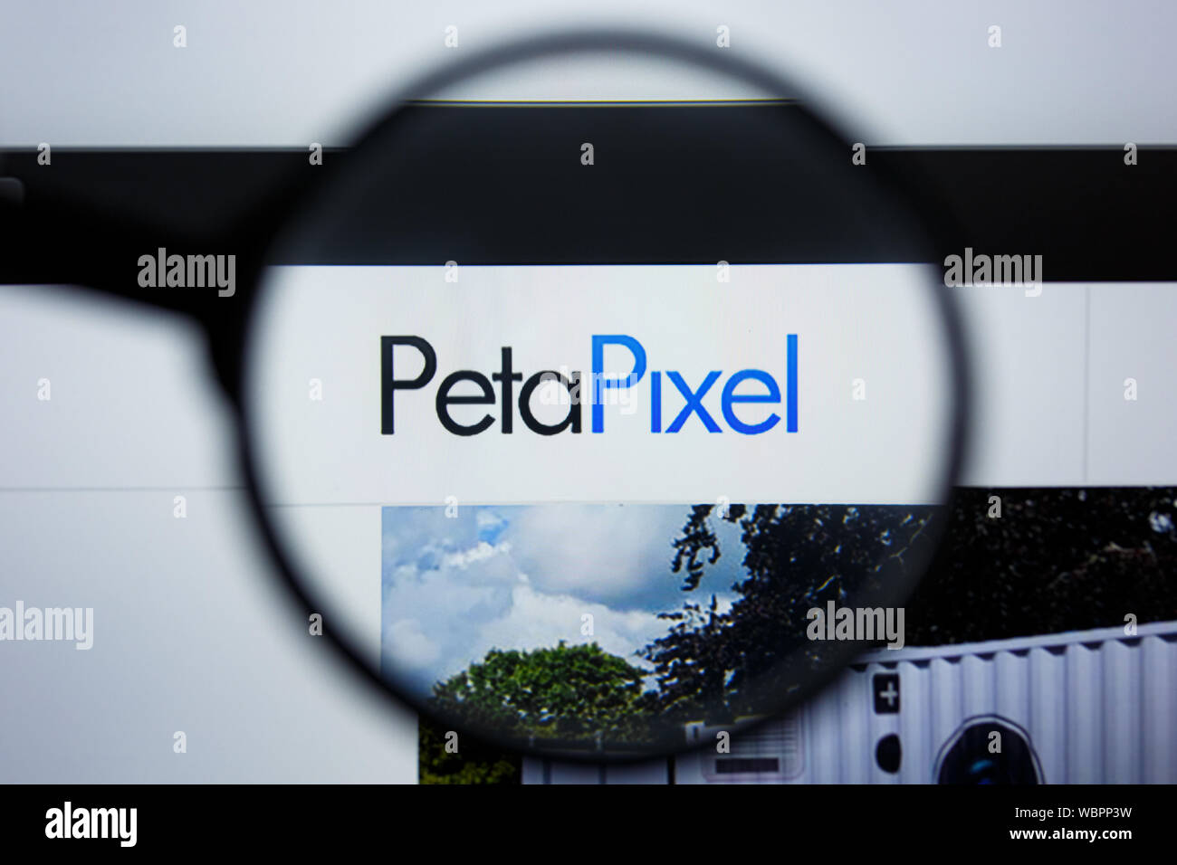 Petapixel hi-res stock photography and images - Alamy