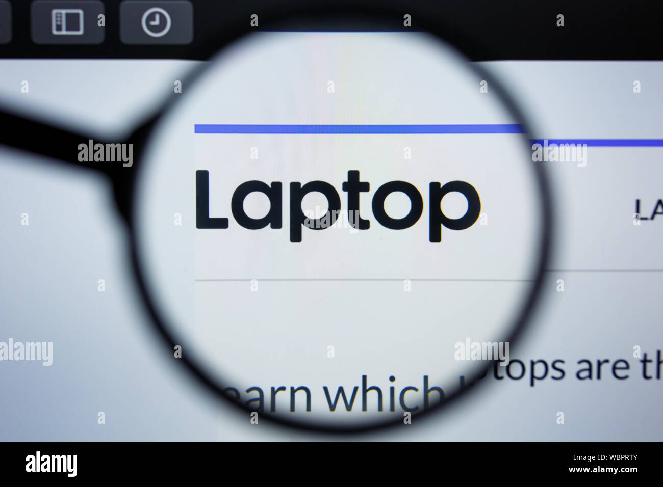 Laptopmag hi-res stock photography and images - Alamy