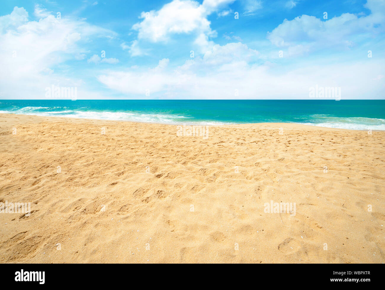 Turquoise Summer Beach Background Stock Photo - Alamy